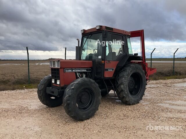 Prodaje se Case IH 745AXL traktor točkaš na aukciji