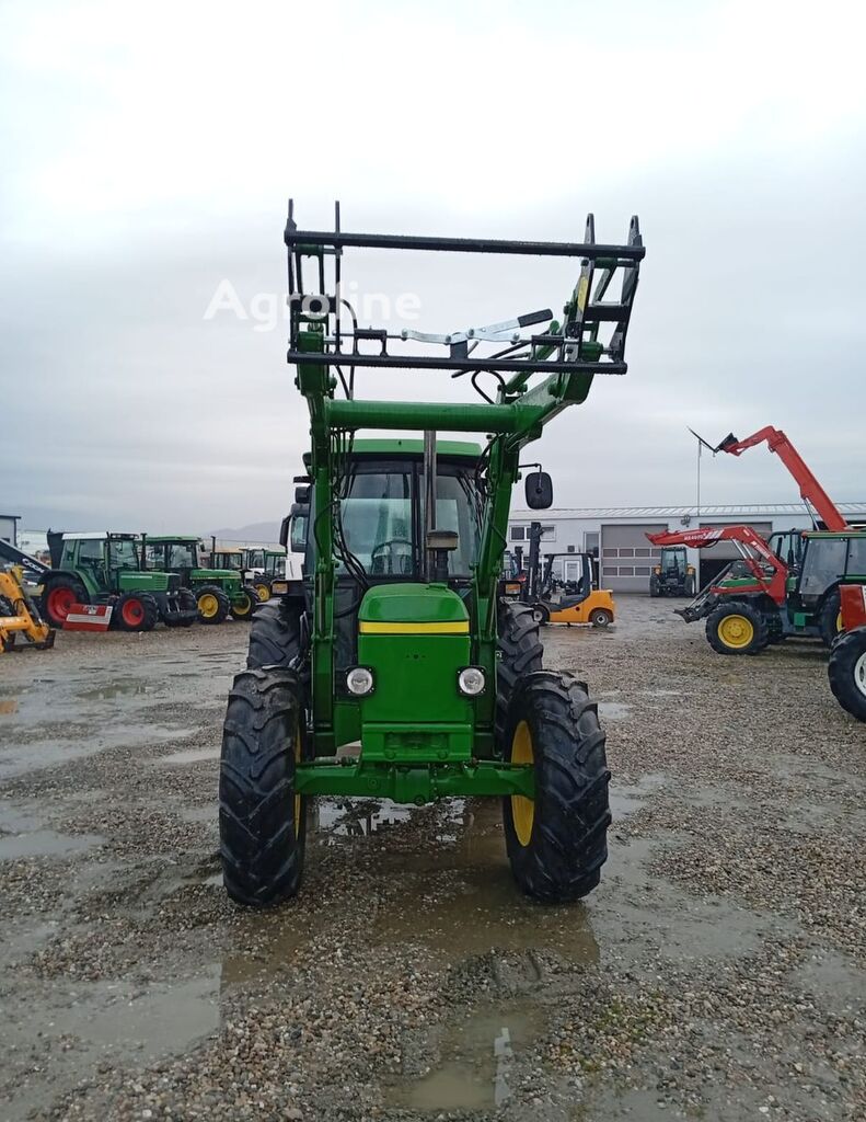 John Deere 2850 traktor točkaš