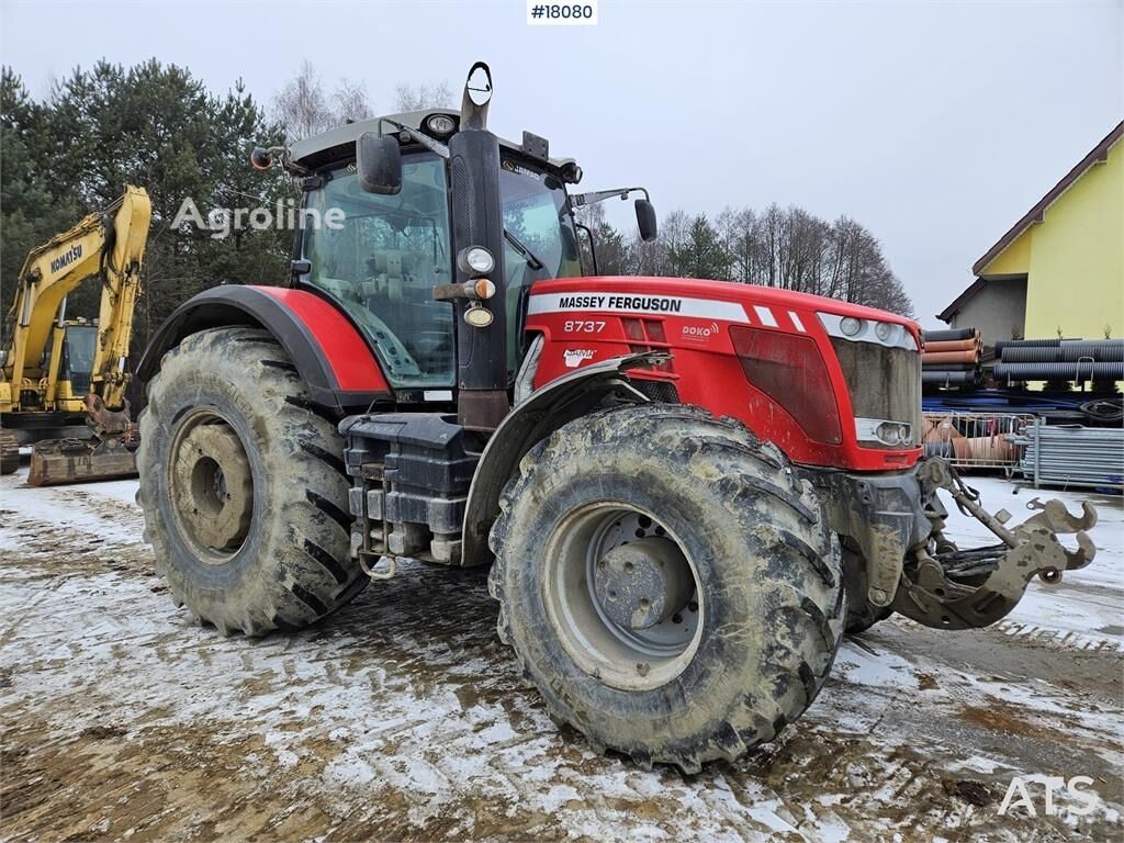 Massey Ferguson 8737 Dyna VT agricultural tractor (2015) traktor točkaš