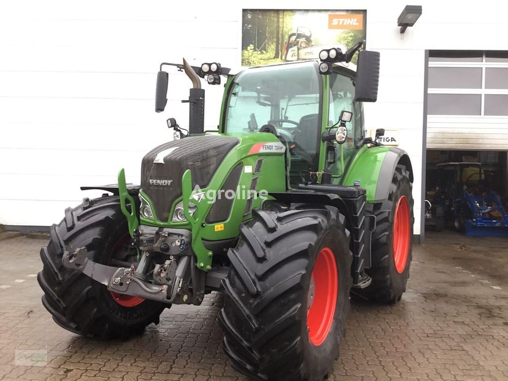 Fendt 724 Vario S4 traktor točkaš