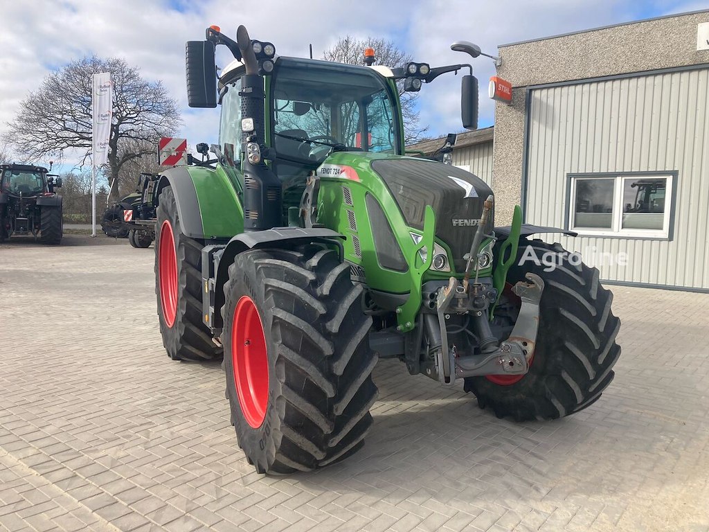 Fendt 724 S4 traktor točkaš