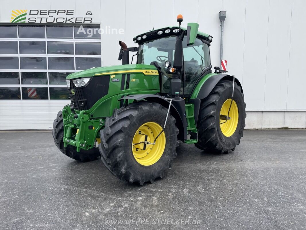 John Deere 6R 250 traktor točkaš