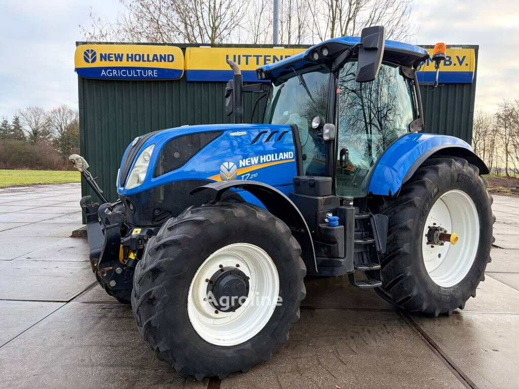 New Holland T 7.210 AC traktor točkaš