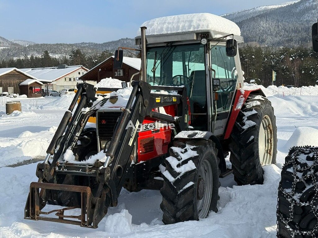 Prodaje se Massey Ferguson 3095 Traktor m/ Trima-laster – rep.objekt traktor točkaš na aukciji