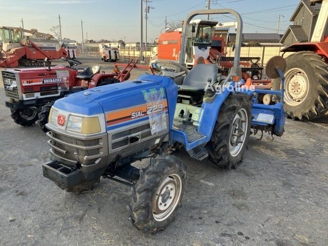 Iseki TRACTOR(ISEKI) mini traktor