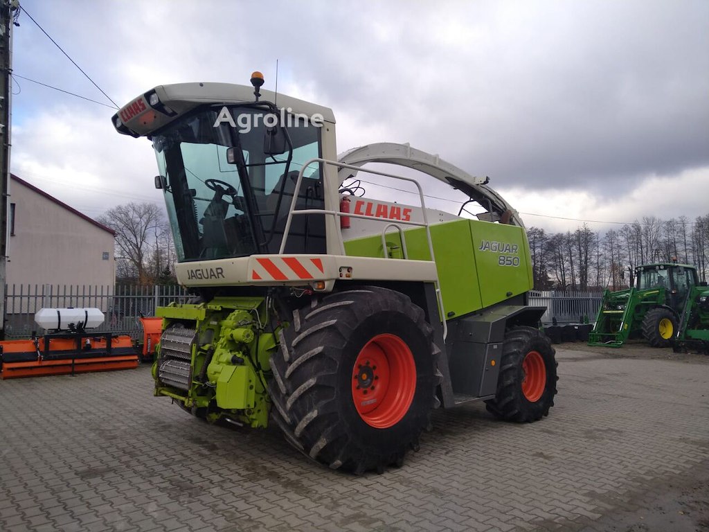Claas Jaguar 850 krmni kombajn
