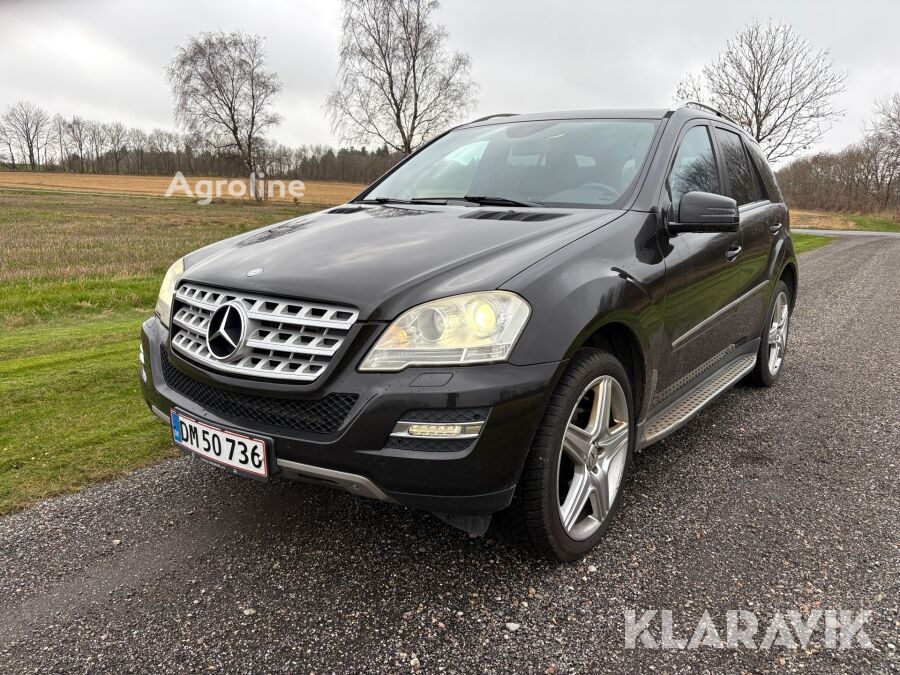 Prodaje se Mercedes-Benz ML 350 CDI tanjiraču na aukciji