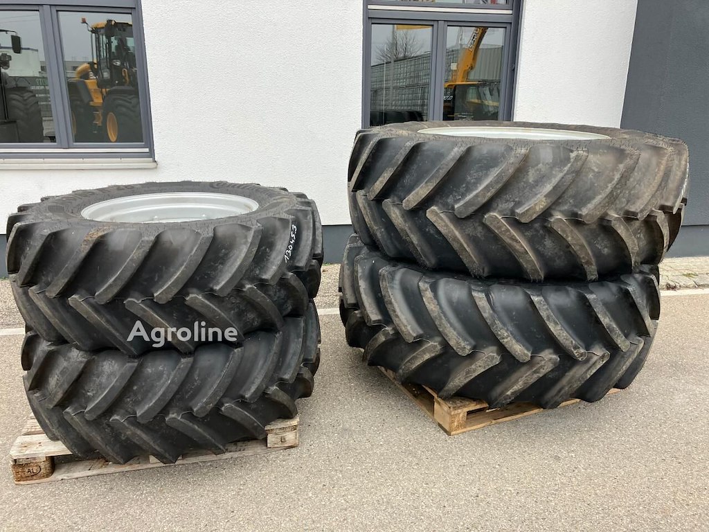 Nova Continental 480/65R28 u. 600/65R38 Tractor Master guma za traktore