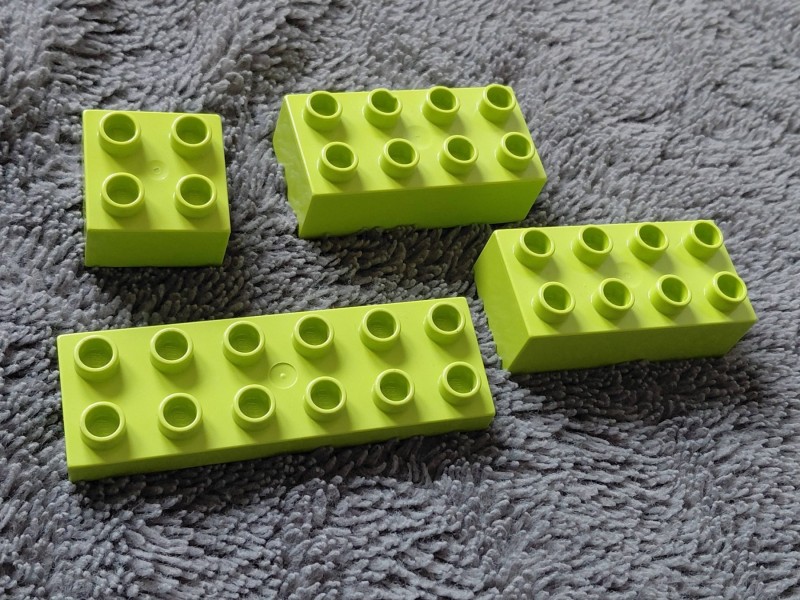 Lego duplo delovi