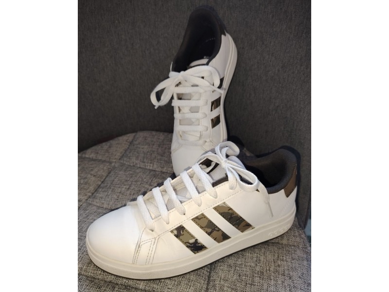 ADIDAS, vel. 36