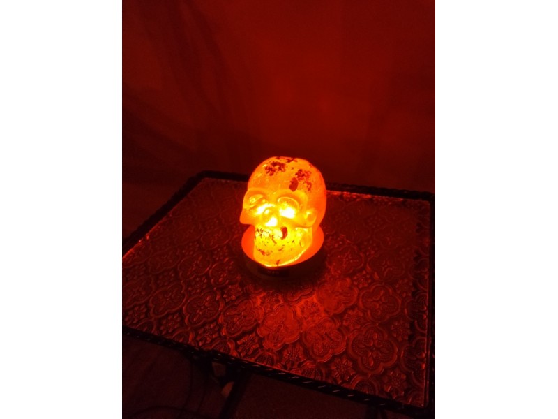 Mama Pacha handmade Skull lamp RED