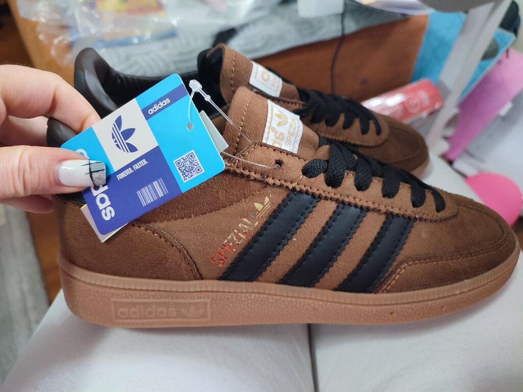 Adidas spezial patike braon NOVO Novo Brojevi 36 do 40 fb Moja