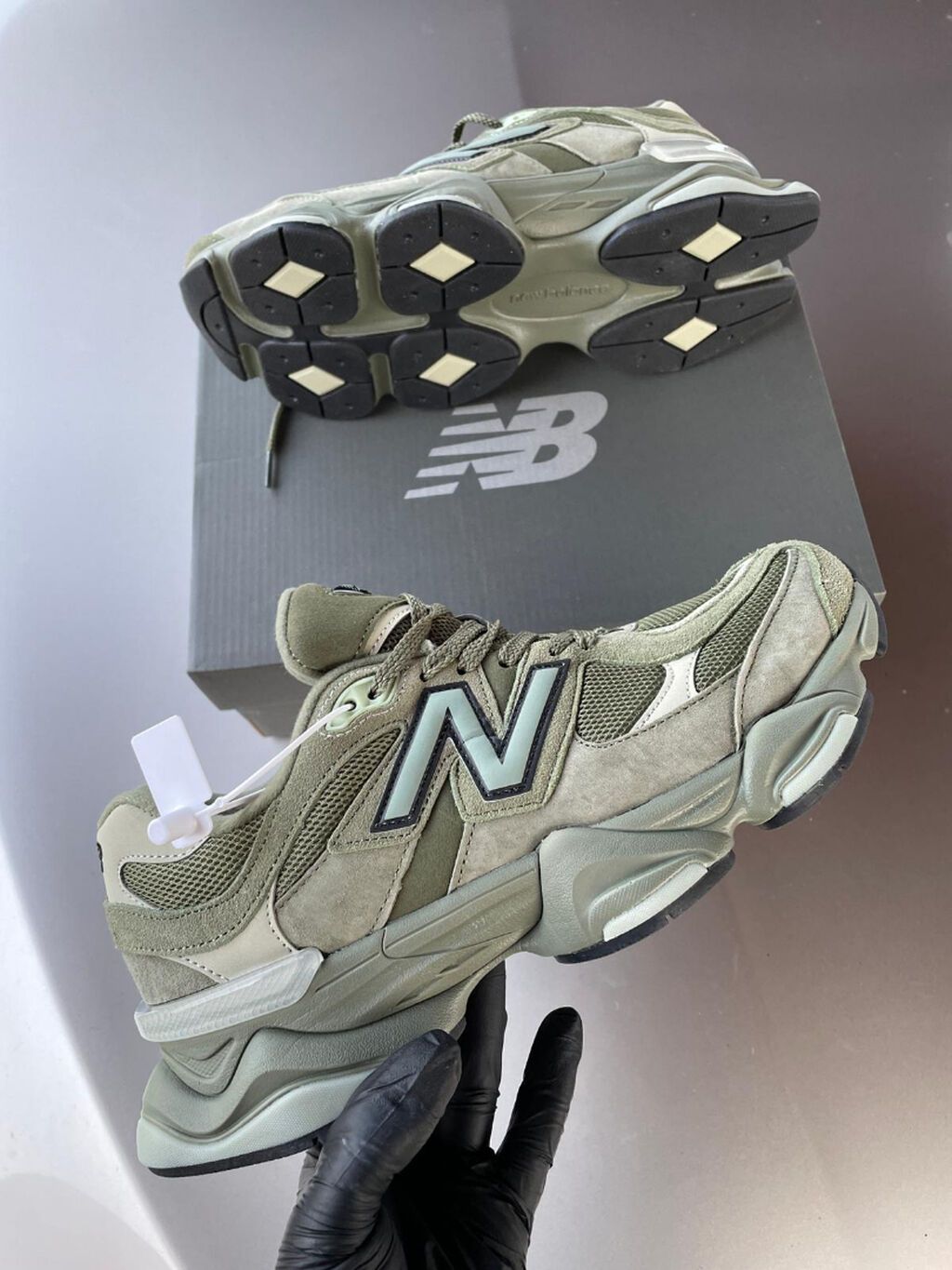 New balance 9060 patike A klasa NOVO Novo Brojevi 41 do 46 fb Moja