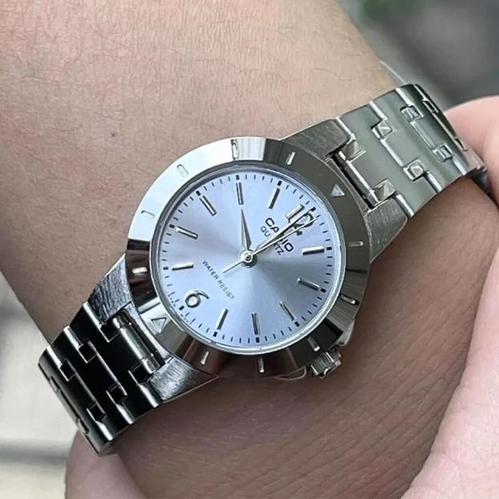 Casio LTP-1177A-2A Potpuno NOV sat Casio LTP-1177A-2A, dolazi u
