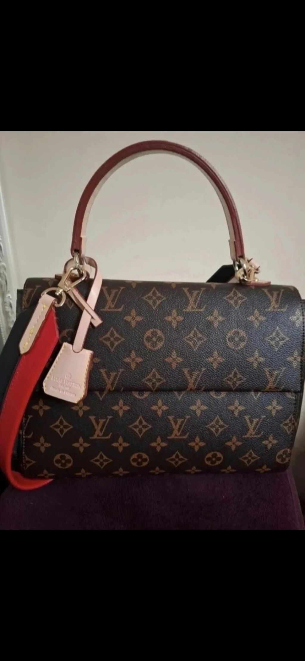 Louis Vuitton Monogram torba - Model: ženska torba sa preklopom i