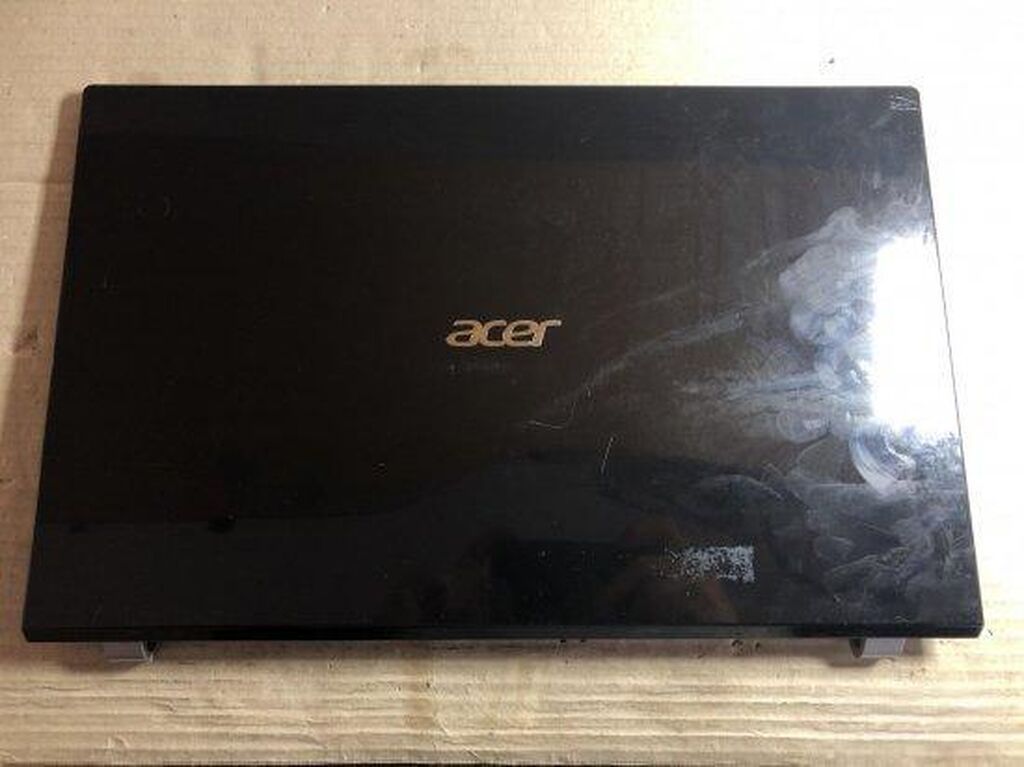 Gornji deo kucista za Acer Aspire V3-731. ✨ Ispravno