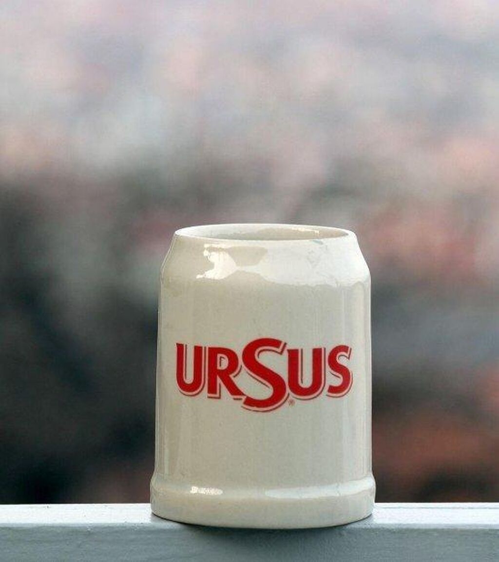 URSUS, krigla za pivo. Krigla za pivo 0,4 litra. URSUS. U perfektnom