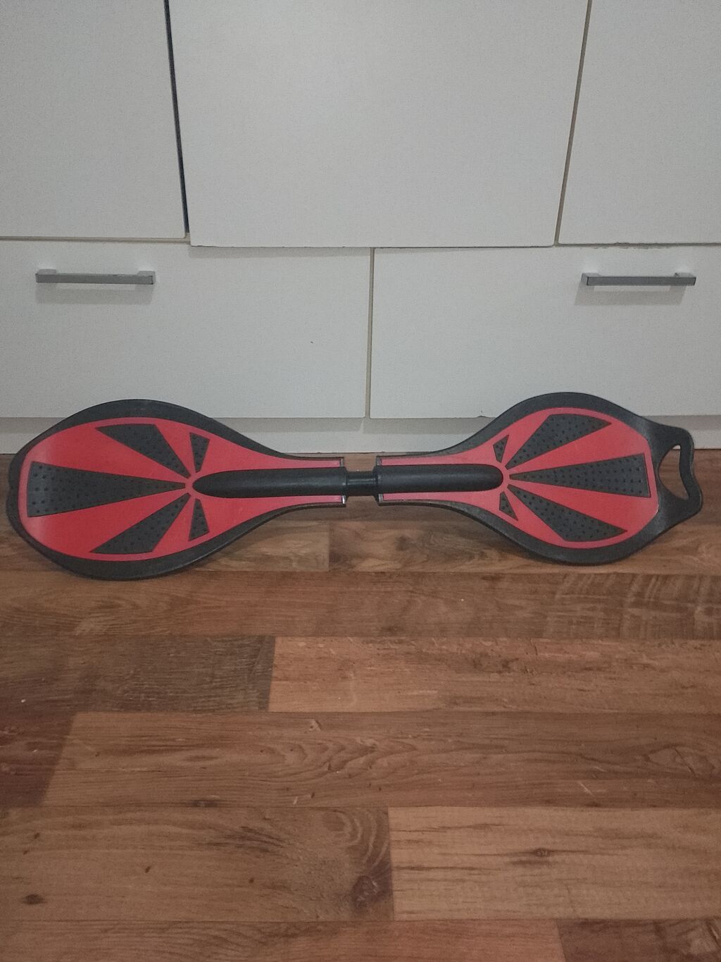 Ripstik/caster board sa dva točka – crveno-crni - Daska na dva