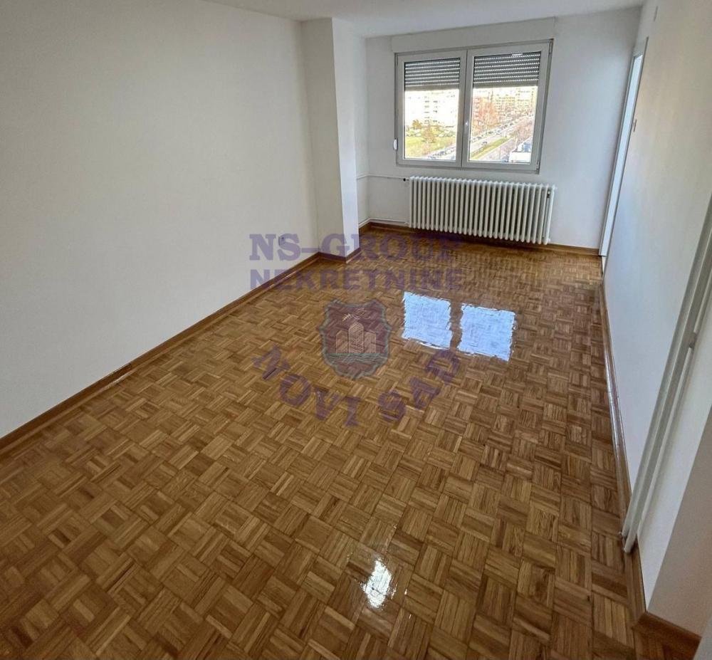 Trosoban stan na prodaju, 85m2, 236.900€