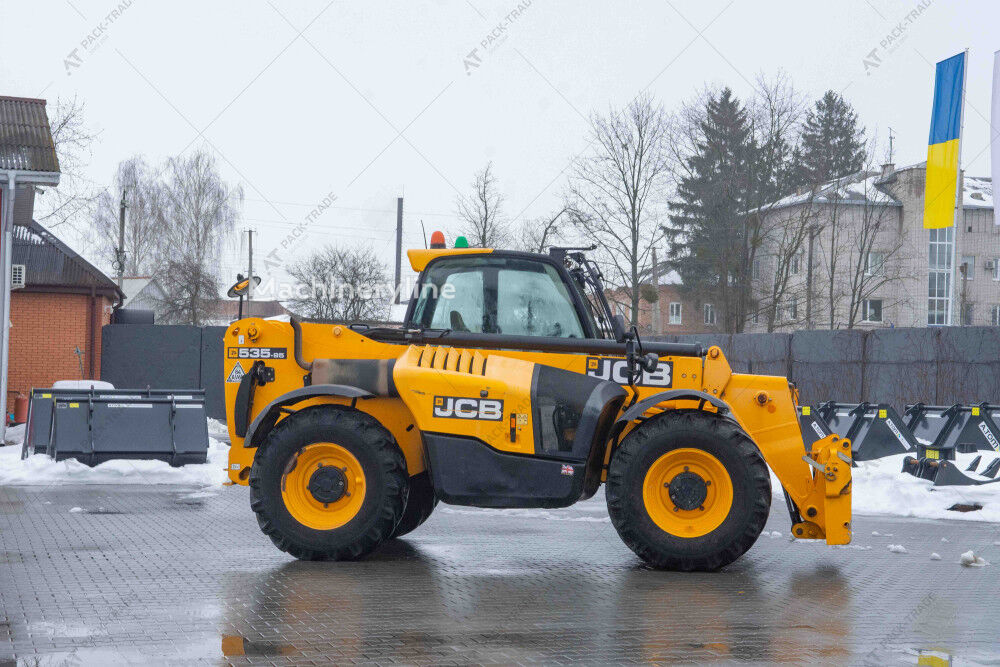 JCB 535-95 teleskopski utovarivač