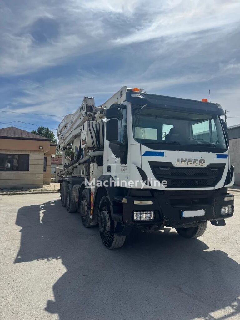 Cifa Magnum MK 28.4 L na šasiji IVECO Trakker 500 pumpa za beton