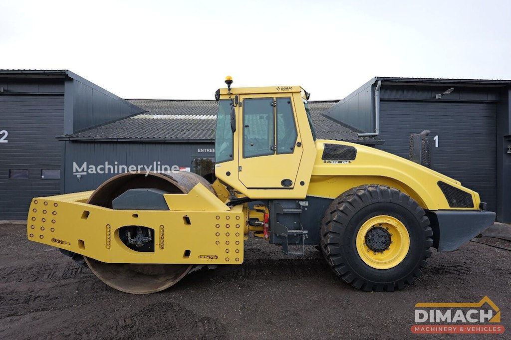 BOMAG BW226 DH-4i BVC Vibratory roller - 27 tons - GPS package - TOP c kompaktor s jednim valjkom