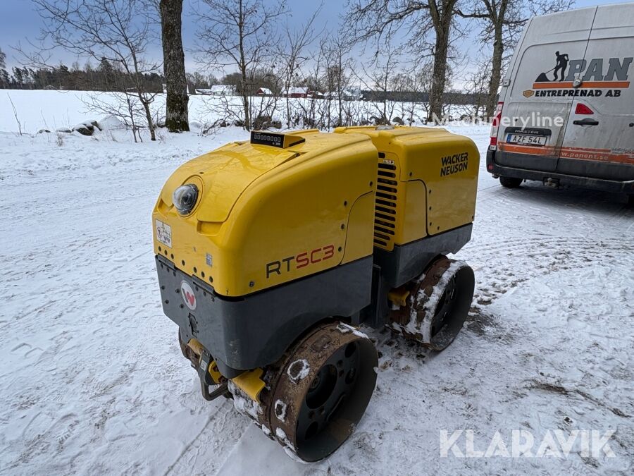 Prodaje se Wacker Neuson RTLX-SC3 vibro ploču na aukciji