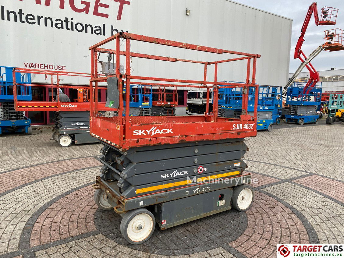 Skyjack SJIII-4632 ELECTRIC SJ-4632 SCISSOR WORK LIFT 2018 70038823 178H makazasta platforma