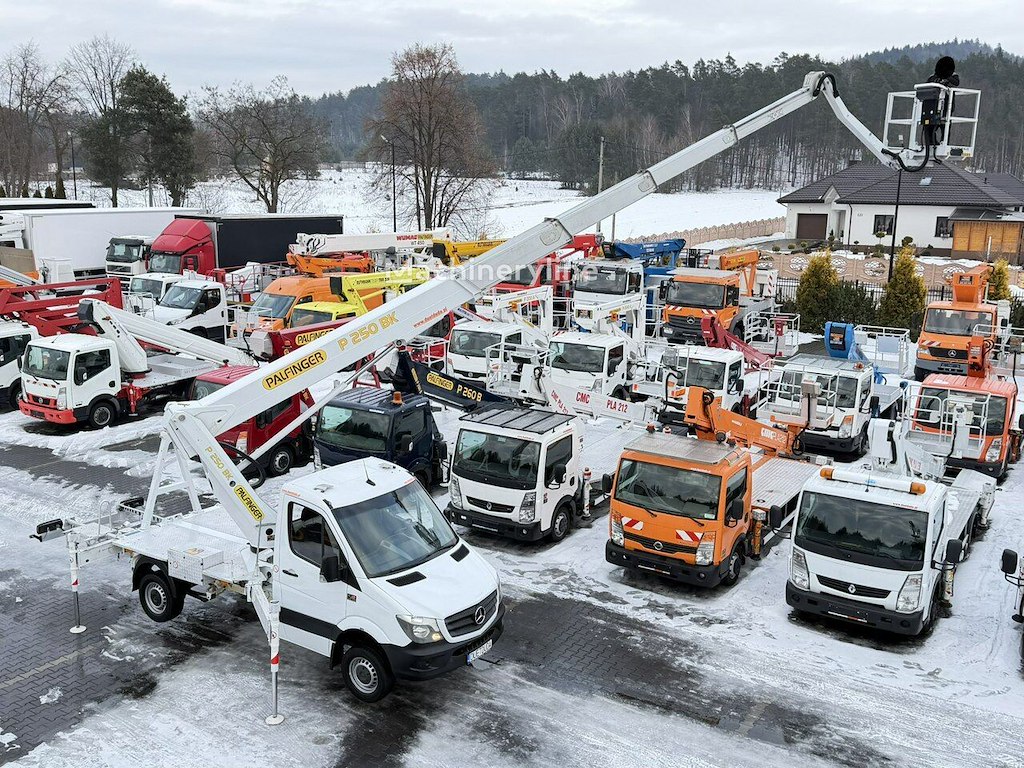 Mercedes-Benz Sprinter auto dizalica s korpom
