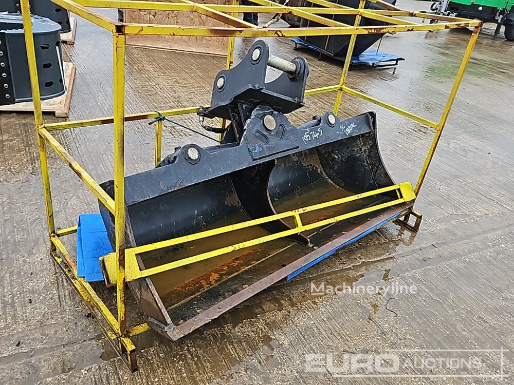 Prodaje se Rhinox Hydraulic Tilting Bucket 45mm Pin to suit 4-6 Ton Excavator sejalnu kašiku na aukciji