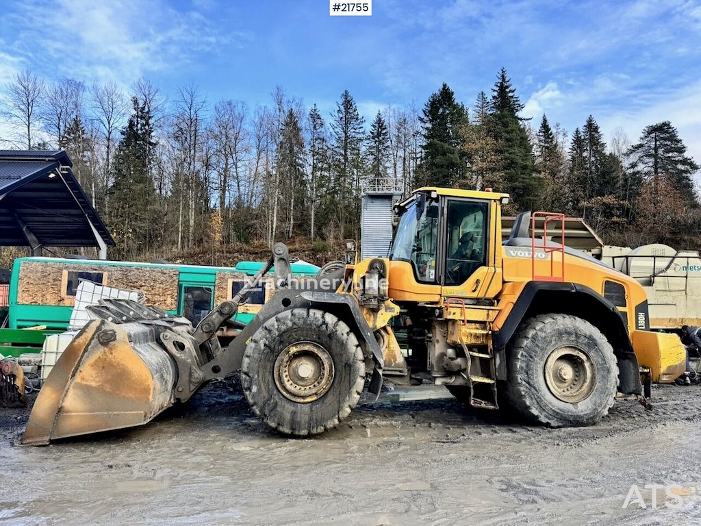 Volvo L180H Hjullaster m/ Skuffe prednji utovarivač