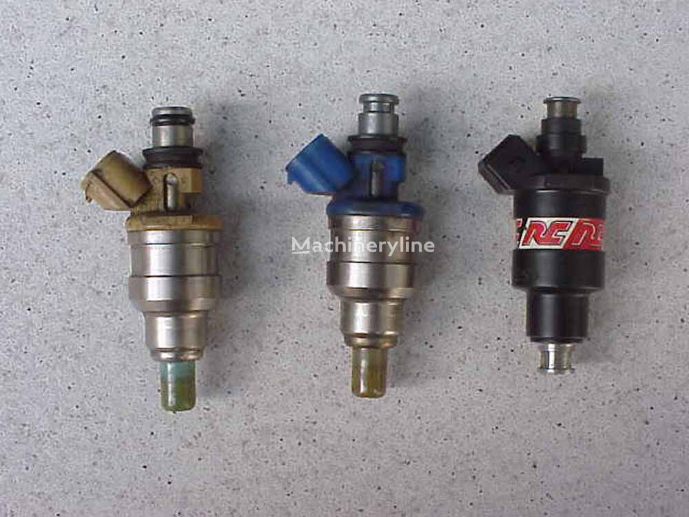 Injector pentru motor dizna za Mitsubishi S6R – Diverse modele građevinske mašine