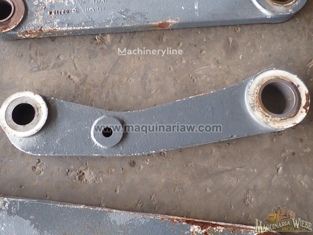 LINK PARA CUCHARON AT353281 drugi rezervni deo karoserije za John Deere 410K bagera-utovarivača