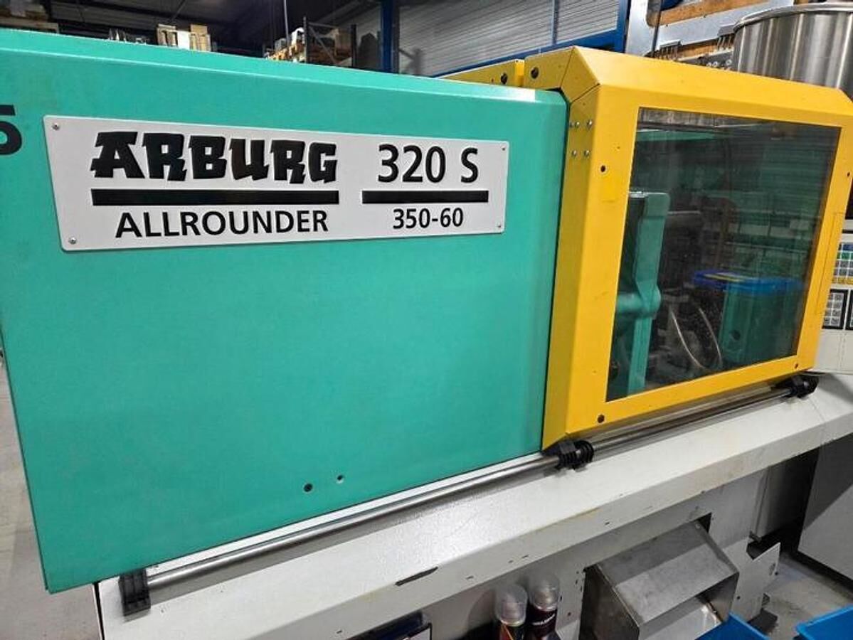 Arburg 320 S 350 - 60 mašina za brizganje plastike