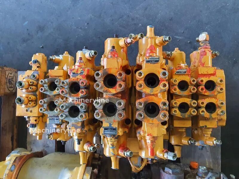 Pentru Excavator hidraulični razvodnik za Fiat-Hitachi građevinske mašine