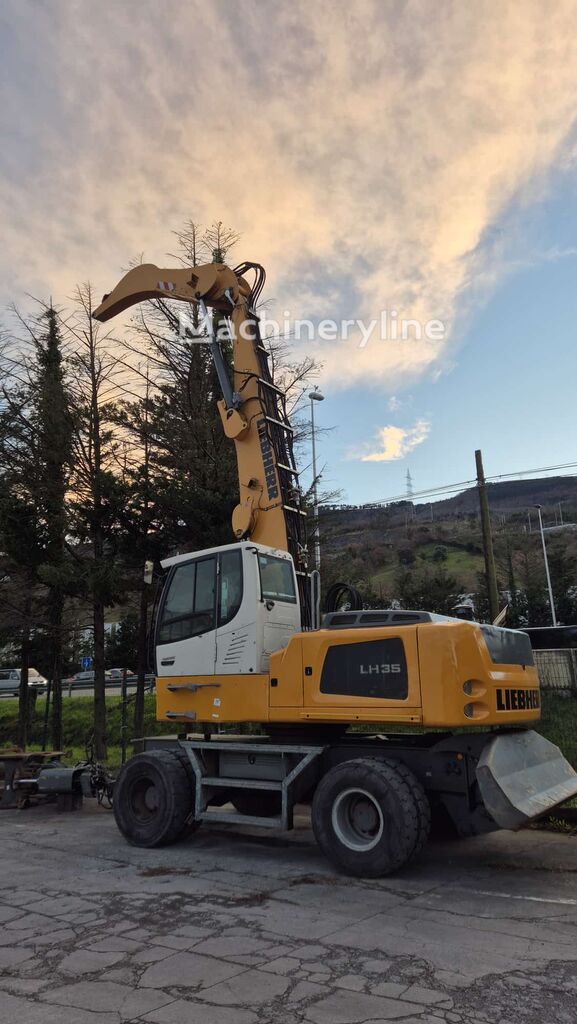 Liebherr LH35M bager točkaš
