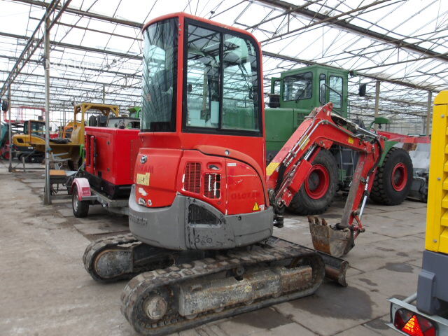 Yanmar Vio25-4 mini bager