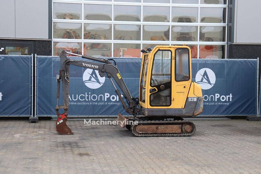 Prodaje se Volvo EC20BXTV mini bager na aukciji