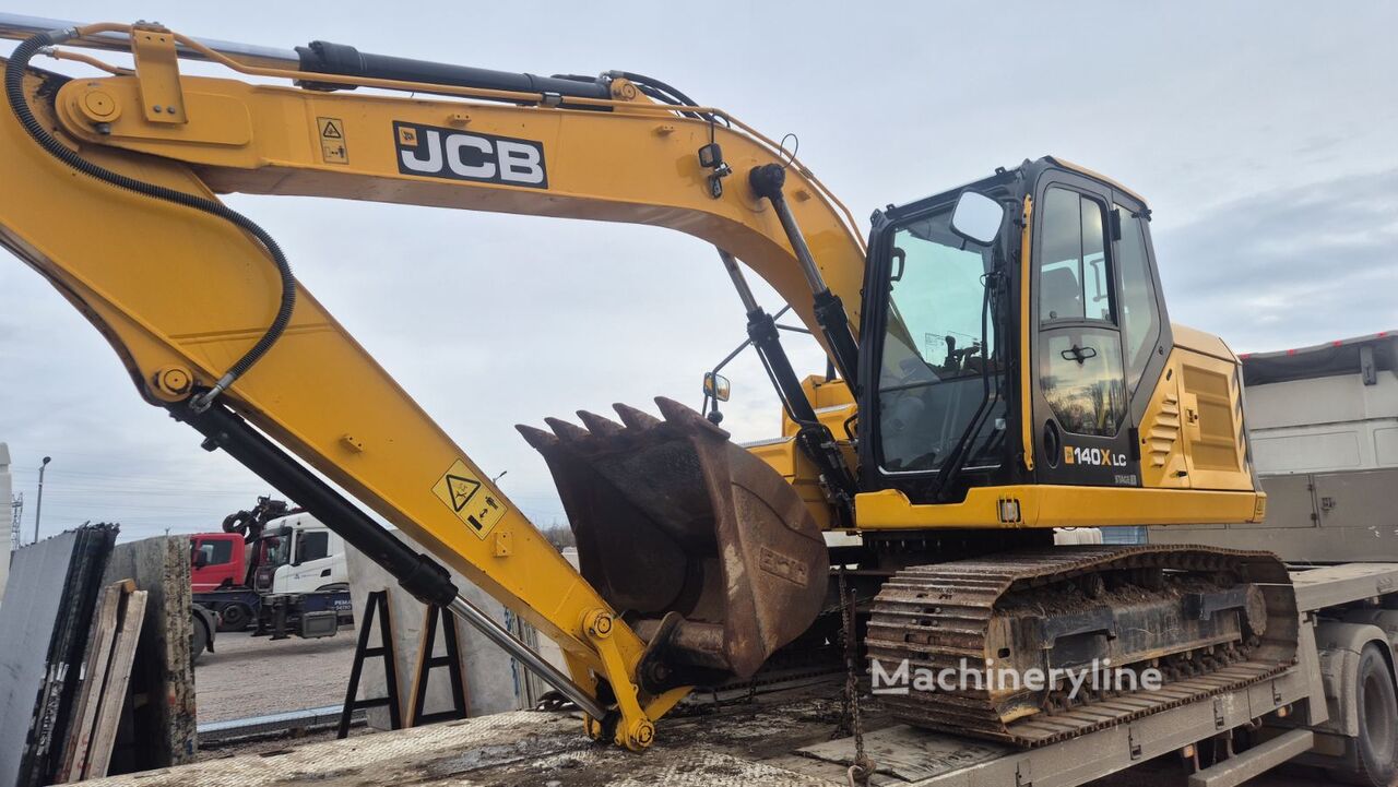 JCB 140 bager guseničar