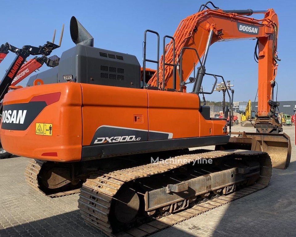 Doosan DX300LC-5 bager guseničar