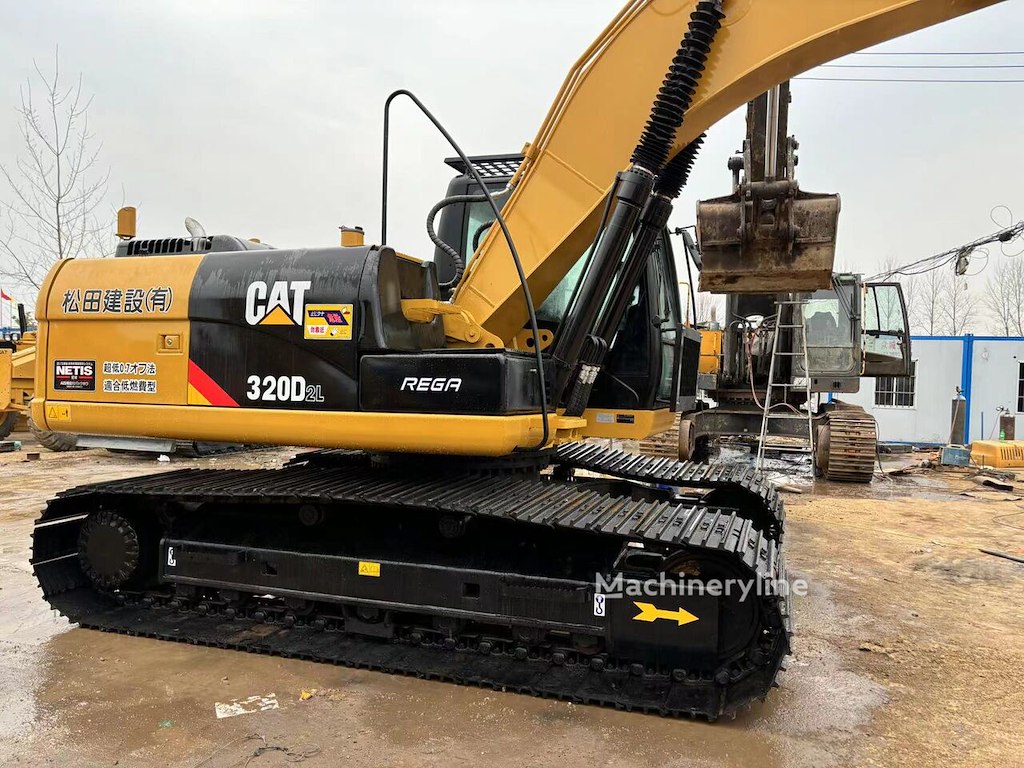 Caterpillar 320D bager guseničar