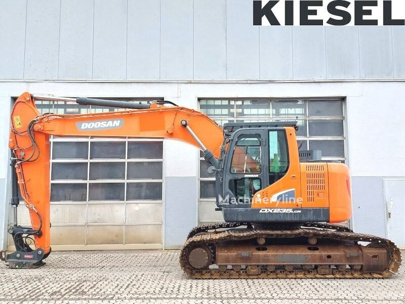 Doosan DX235LCR-5 bager guseničar