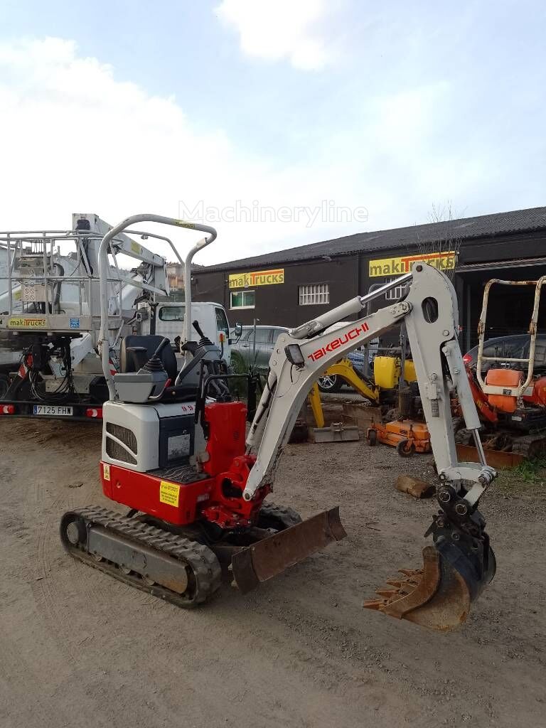 Takeuchi TB210R mini bager
