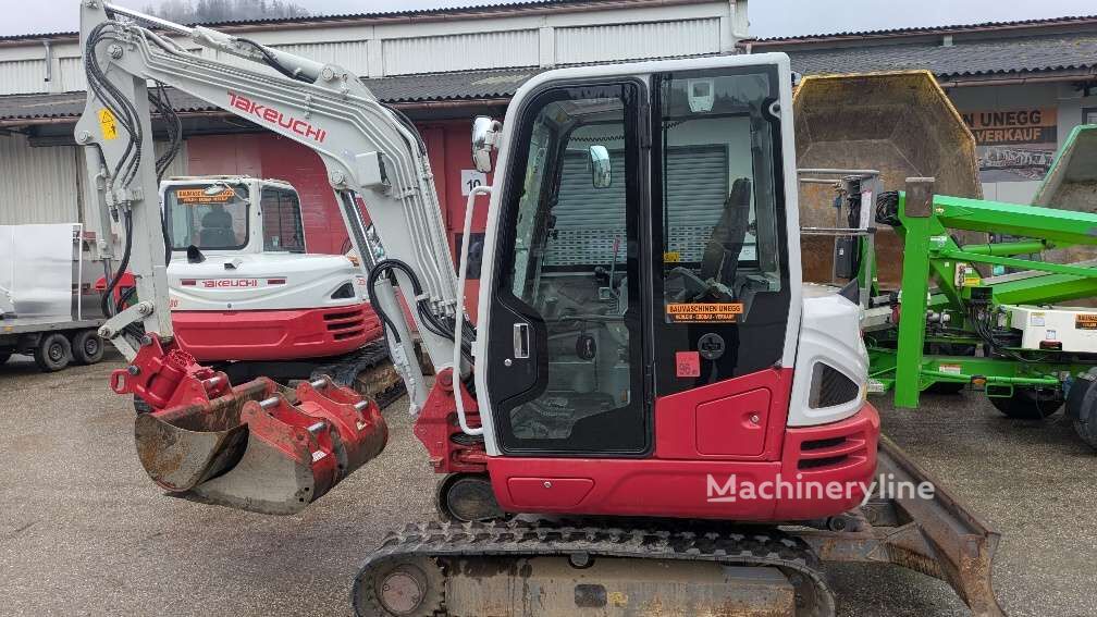 Takeuchi TB240 mini bager