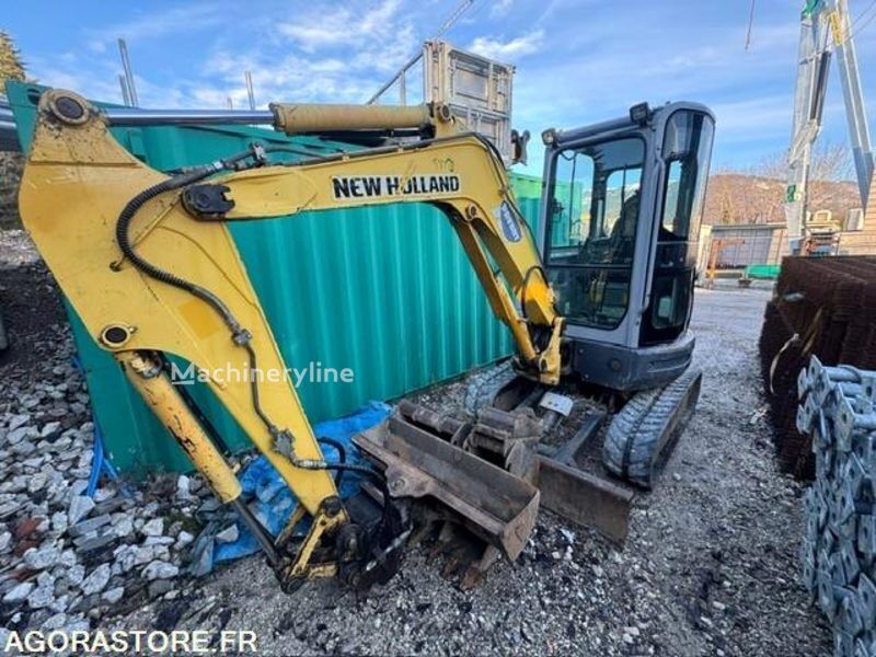 Prodaje se New Holland E30.2 mini bager na aukciji