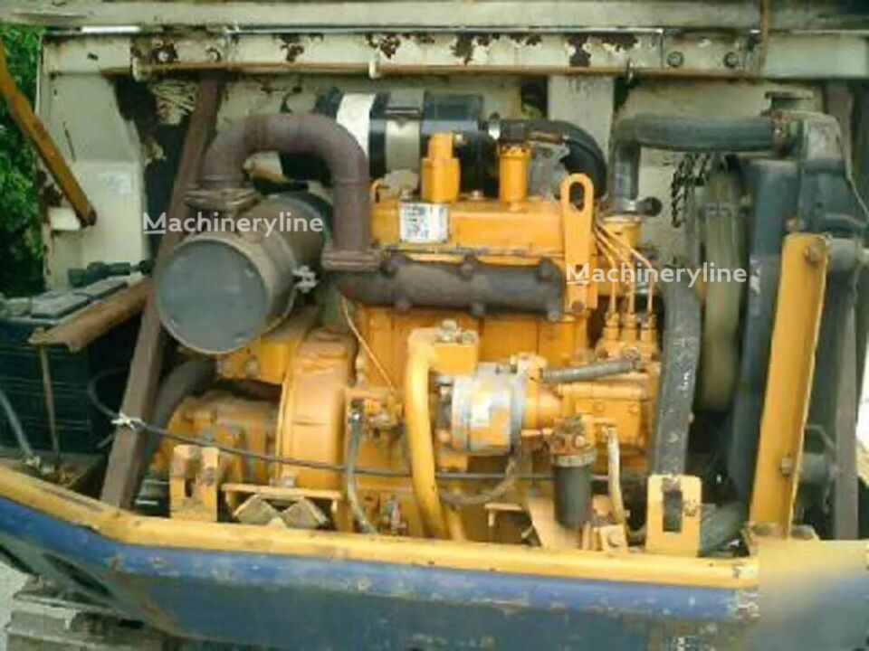 Komatsu 3D84-1A motor za bagera