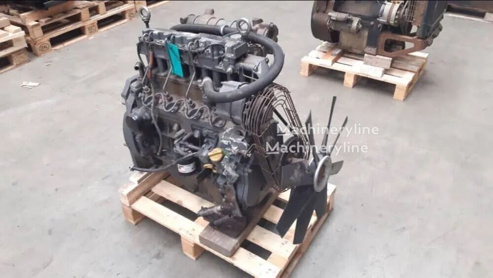 Second Hand – în stare bună, montat pe palet motor za Deutz BF4M1011F građevinske mašine