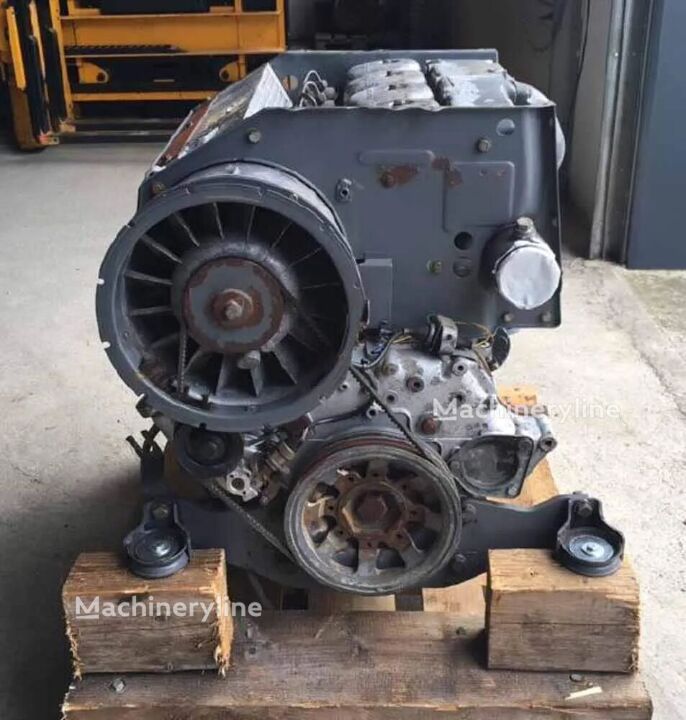 Deutz 4 Pistoane Second Hand motor za Deutz BF4L913 građevinske mašine
