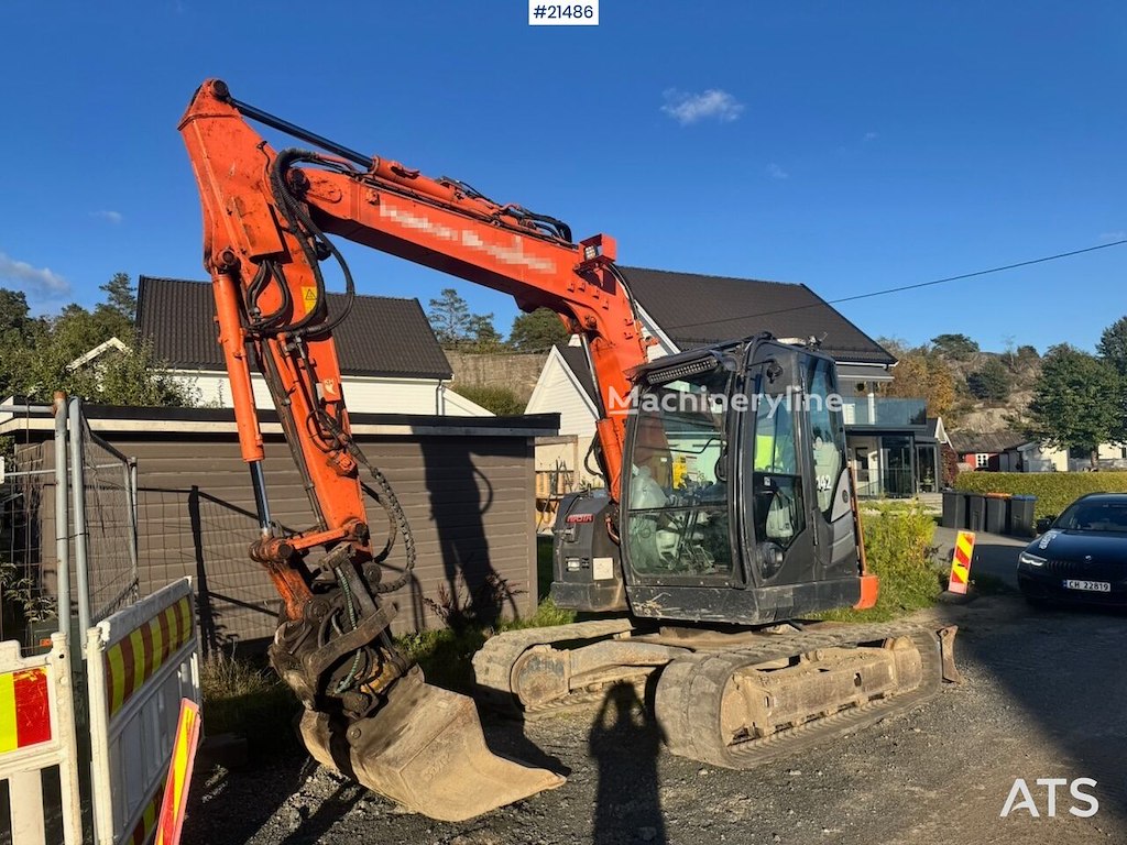 Hitachi ZX85US-5A m/ Rototilt og 2 skuffer mini bager