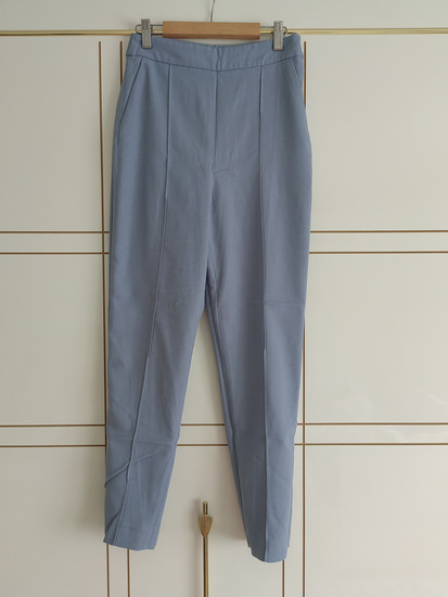 Zara pantalone